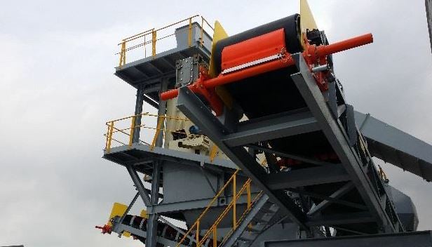 Martin® Belt Cleaners Make Replacing Worn Blades Easier