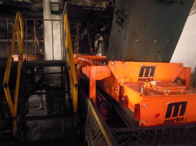 Belt Support Solves Fugitive Dust & Spillage Problems
